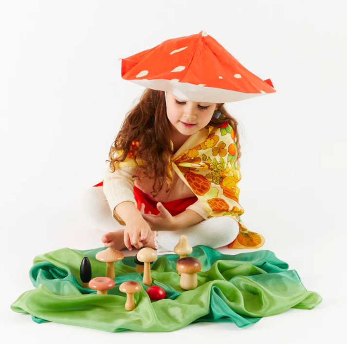 Play – The Tiny Studio